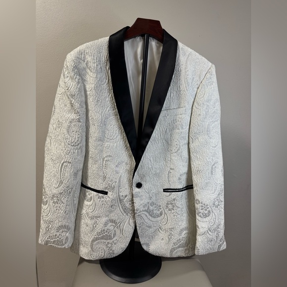 Coofandy | Suits & Blazers | Elegant White And Silver Paisley Dress ...